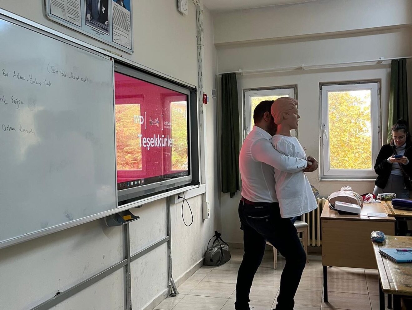 “İlk Yardıma İlk Sen Koş” projemiz başladı! – Türkiye Acil Tıp Derneği